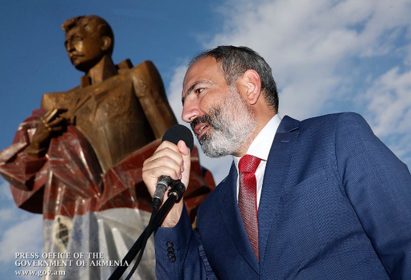 Aram Manoukian's Instagram, Twitter & Facebook on IDCrawl