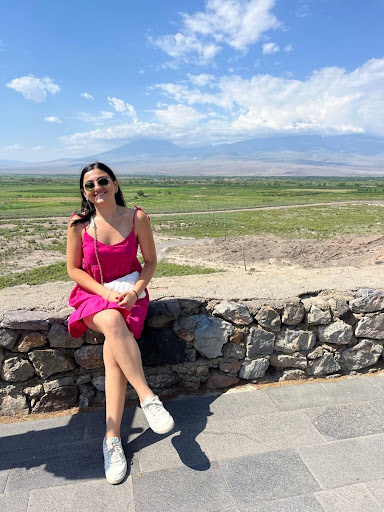isabel h - The Armenian Weekly