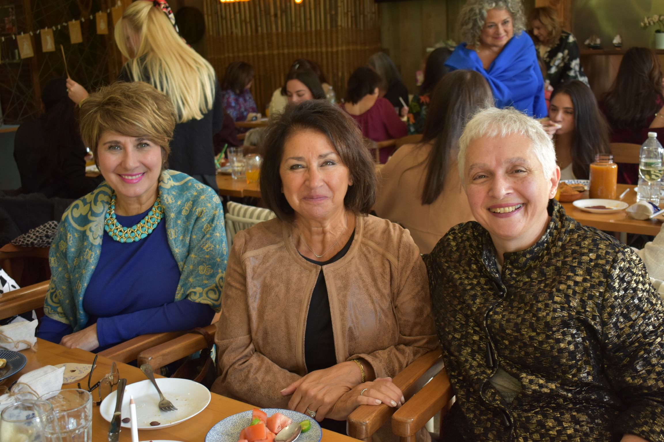 Claudia Antranigian, Marie-Jeanne Shirinian, Nora Sarajian - The ...