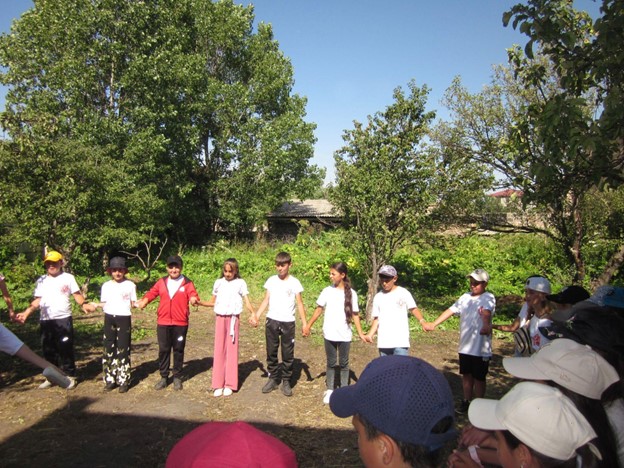 Camp Javakhk participants during an activity - The Armenian Weekly