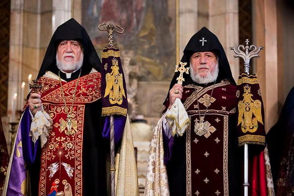 Catholicoi Aram I and Karekin II (Armenian Prelacy) - The Armenian Weekly
