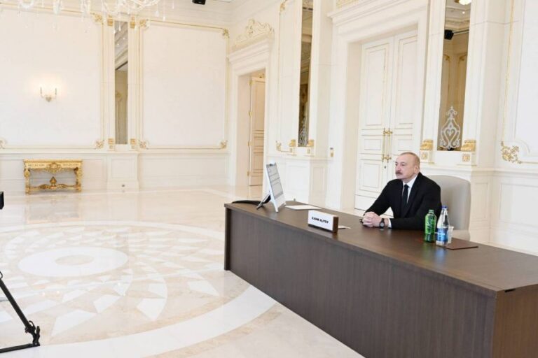 Aliyev uses Yerevan EPC summit as political stage
